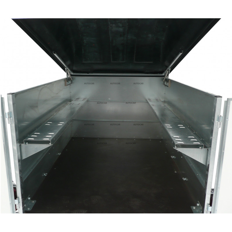 Remorcă Kart 2 cu o greutate totală de 750 kg